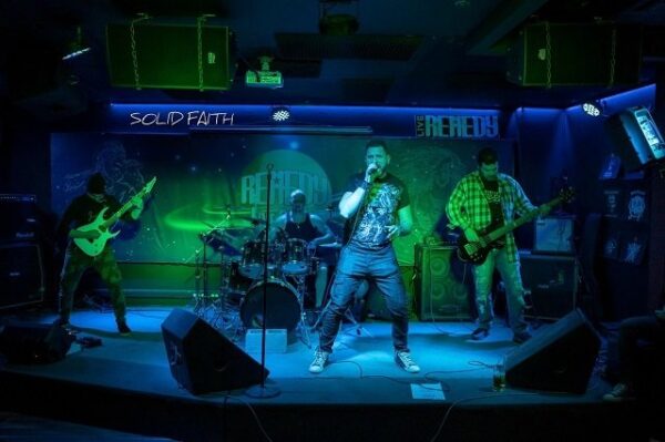 Solid Faith- Oι «γητευτές» του hard rock και της heavy metal – Τυπολογος