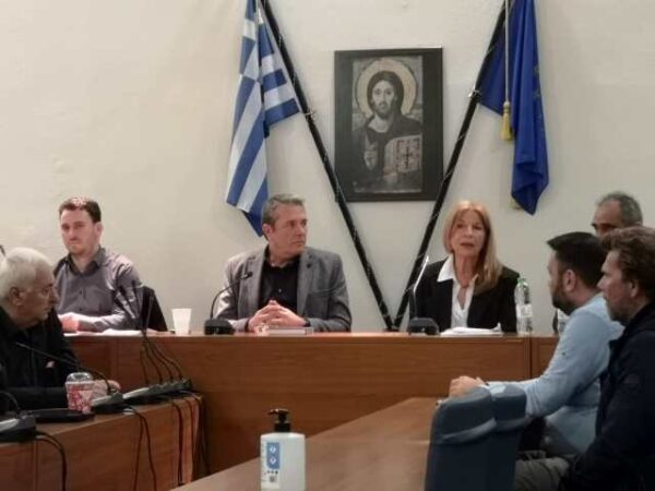 Εξελέγη το προεδρείο του Δημοτικού Συμβουλίου και η Δημοτική Επιτροπή ...